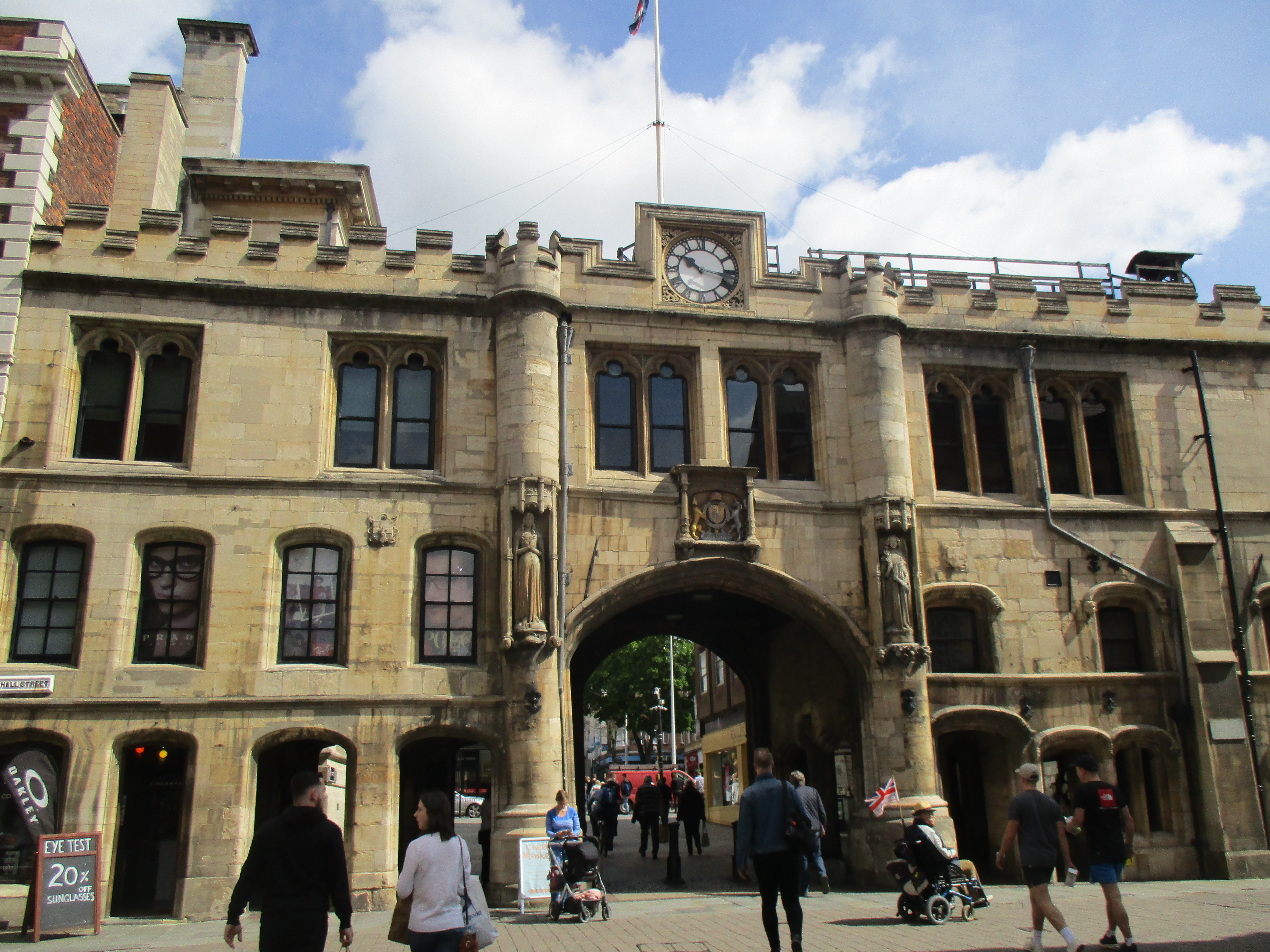 Throwback Thursday: Guildhall and Stonebow, Lincoln | Louise Jayne's Blog